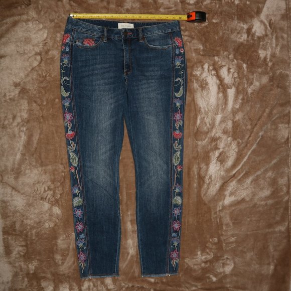 Sundance | Jeans | Sundance Jeans Primrose Fit Blue Jean Pants Flower ...